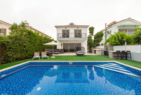 Telmar Royal Villa - Larnaca