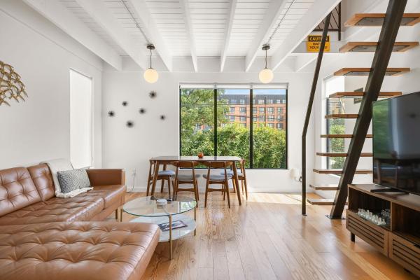 Modern East Austin House By Barcle - Austin, TX