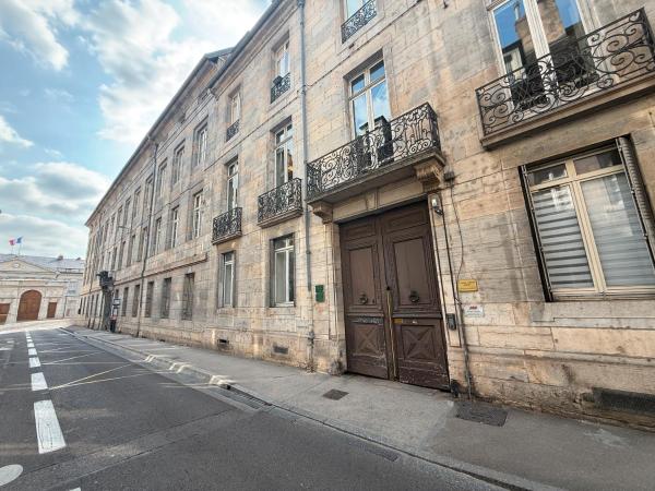 Le Granvelle - Besançon