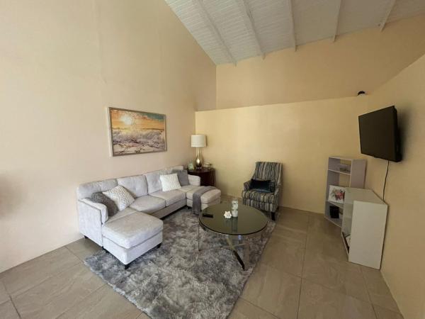 Hibiscus Apartment - Saint Lucia