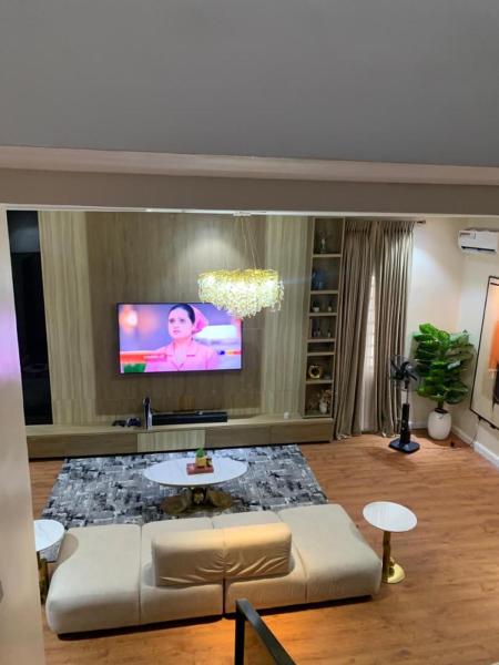 4 Bedroom Terrace Apartment, Ikate, Lagos - Nigeria