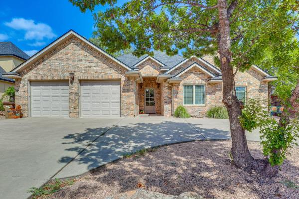 Private Hot Tub And Patio Golf Retreat In Canyon! - Canyon, TX