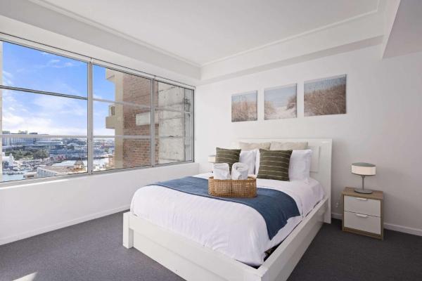 Stylish 2br Apt Overlooking Darling Harbour - 