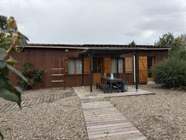 Gîte De Fontariol Avec Piscine Couverte En Auvergne - Fr-1-489-590 - Allier
