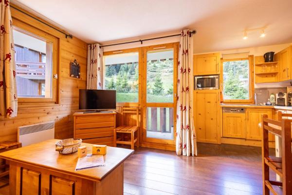 Cimes 2 #21 - 6 Guests - Ski In - Ski Out - Val Thorens