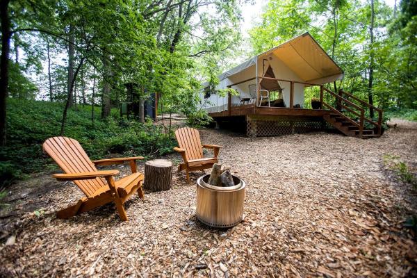 Stunning Tented Cabin With Fire Pit In Des Moines, Iowa - Iowa
