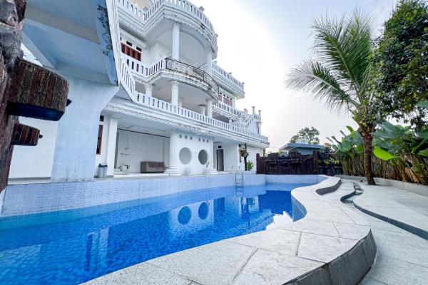 Pavotel Hotel & Resort - Indonesia