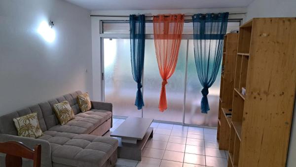 Appartement Confortable à Le Lamentin, 70 M², Jardin - Martinique