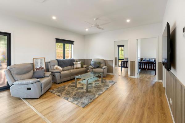 Tonga Gully #2 - Mansfield