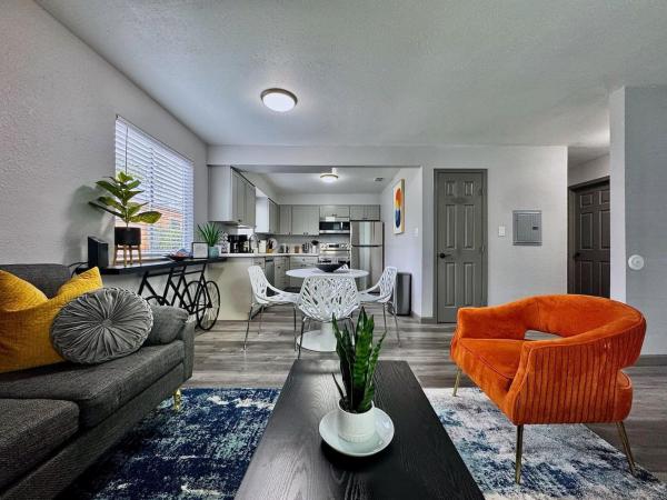 Central Midtown Apt-secure Parking-walk To Target - Sacramento