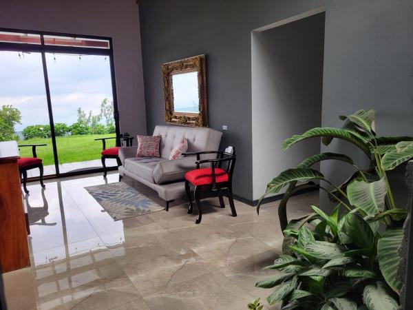 A Place To Create Dreams - Bajos del Toro