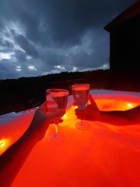 Harmony Hut Hot Tub 2 Miles From Beach,in Rural Setting Bude Cornwall - Bude