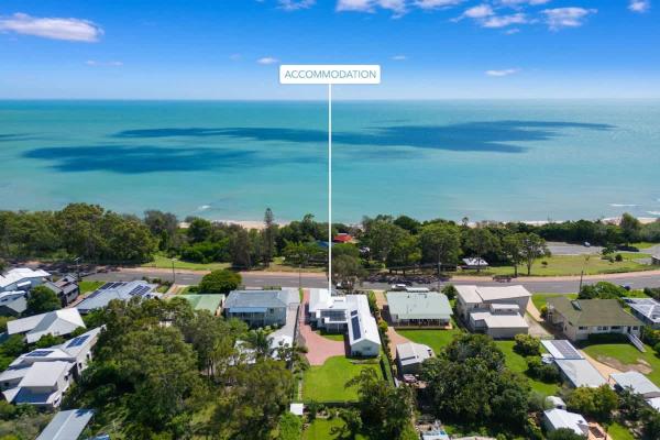 Esplanade Ease - Absolute Beachfront In Hervey Bay - Hervey Bay