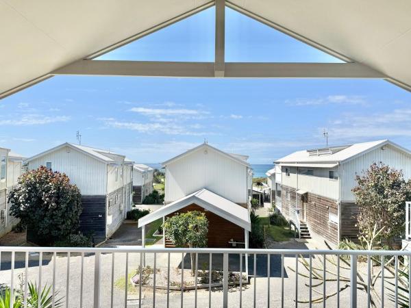 Villa Oceania At Caves Beach Villas - Newcastle