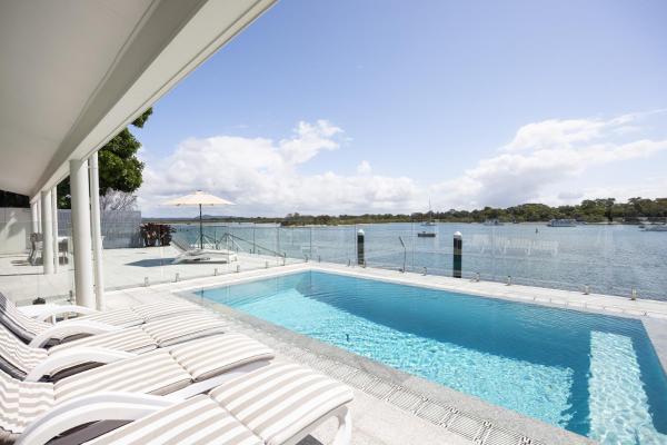 The River Rest - Noosa Jetty Stay - Noosa