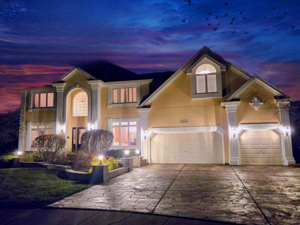 Villa Dolce Vita - The Sweet Life - Naperville, IL