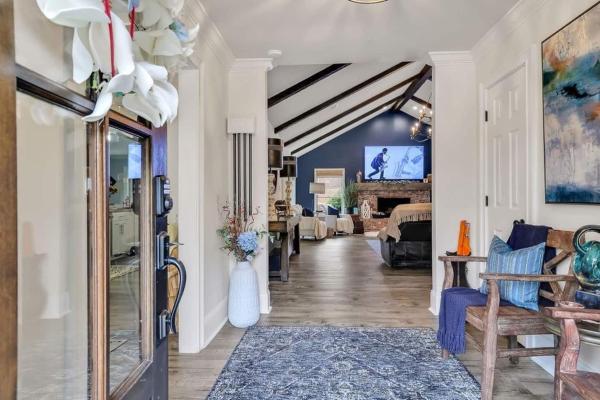 Sandy Springs Retreatpoolhottubking Bed - Atlanta, GA