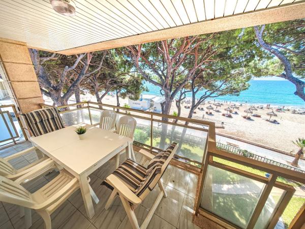 Versalles - Only Families - Cambrils