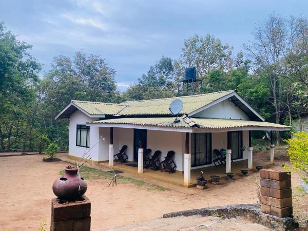 Randinu Rest - Sri Lanka