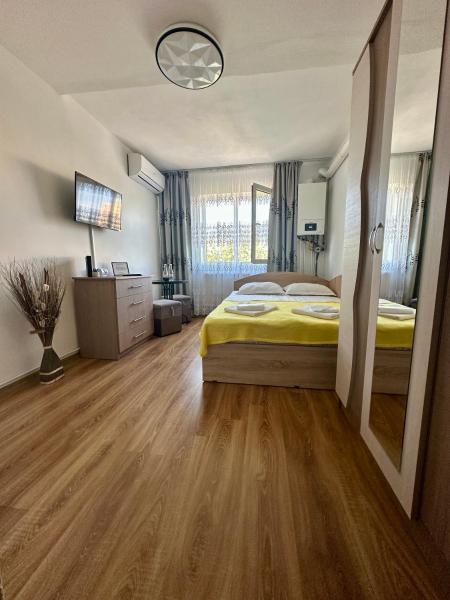 Tina Place 2 - Pitesti