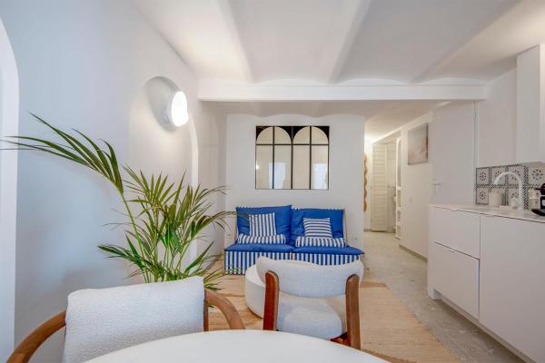 Studio En Souplex à Endoume Proche De La Mer ! - ibis Marseille Centre Euromed