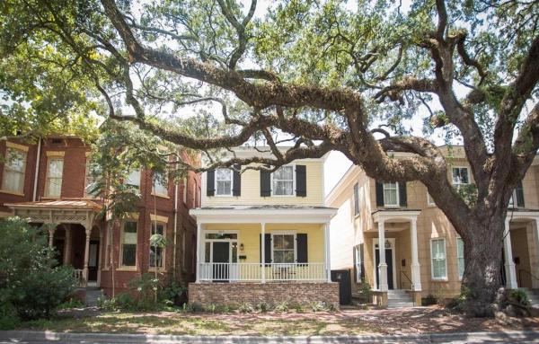 Oakview Manor By Lucky Savannah - Savannah, GA