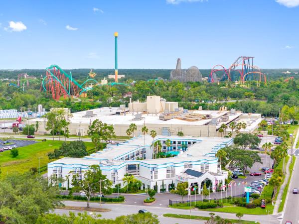 Oasis Bay Suites, Tampa, Busch Gardens, Usf - タンパ, FL