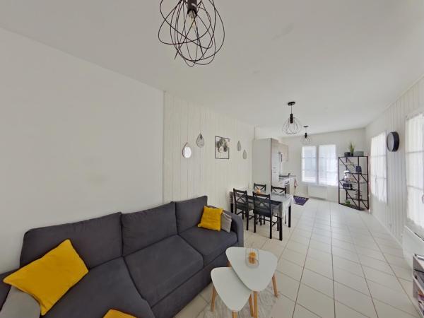 Au Ptit Palais - ibis budget Châtellerault Nord