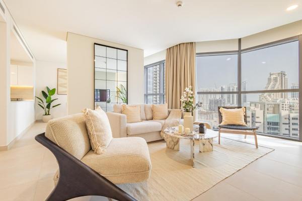 Groups And Families Paradise - 5 Min From Adgm, Galleria, Cleveland, Beach, Etc - Designer's Choice - New Building - Heart Of Al Reem - Abou Dabi