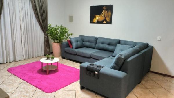 Casa Com Piscina - Luci's Place - Foz do Iguaçu