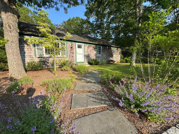 The Brewster Pearl - Orleans, MA