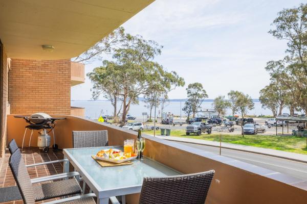 Columbia 4, 12 Columbia Cl - Water Views And Fantastic Location - Nelson Bay