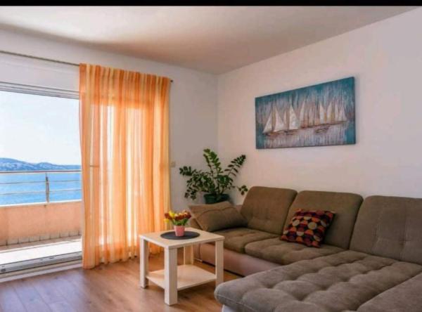 Apartment Antonia Trogir - Okrug Gornji