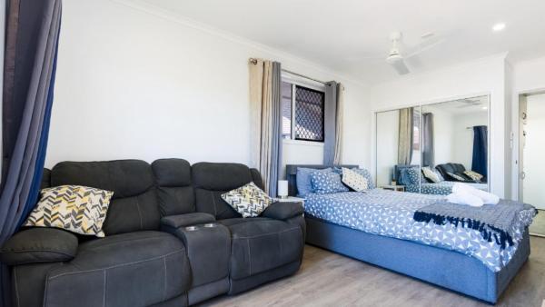 Sandstone Cove Studio - Sandstone Point