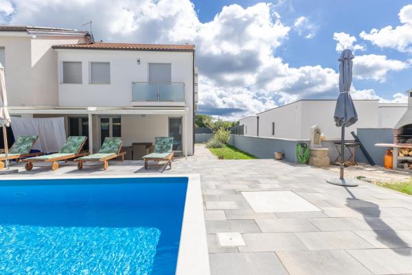 Villa Manda With Private Pool - Rovinj