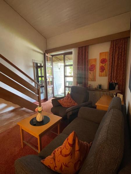 Das Classique Galerieappartement - Wohlfühlen Auf Zwei Etagen, Tv, Ruhiger Balkon, Poseidon Therme Im Haus, Sowieso Kinder Und Vierbeinerfreunde Willkommen, Inkl Parkgarage U Kurtaxe - Bad Griesbach im Rottal