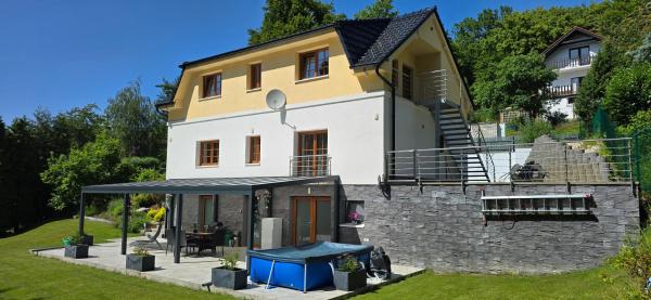 Chalupa Daisy Posázaví - Rekreační Ubytování Blízko Prahy - Czech Republic