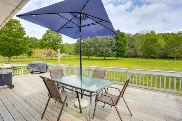 Home With Large Yard 8 Mi To Holiday Valley Resort - Salamanca, NY