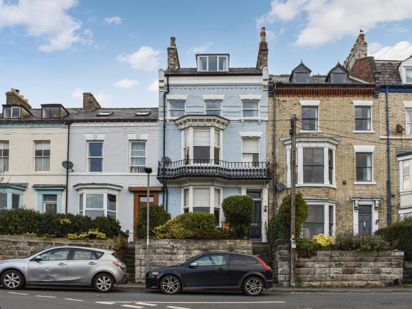 Whitby Bliss - Robin Hood's Bay