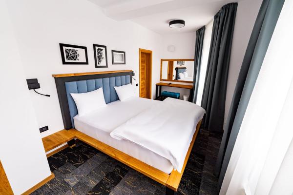 How Boutique And Hotel - Cluj-Napoca
