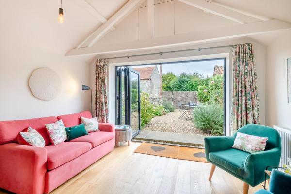 Appletree Cottage - Holt