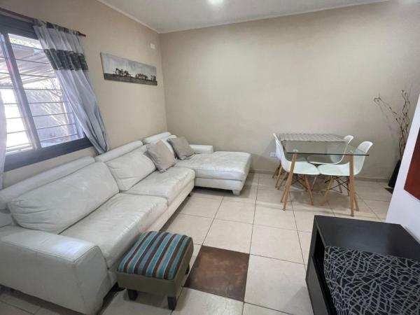 Departamento Frente Al Shopping Con Patio - San Juan