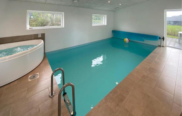 Pet Friendly Home In Allingåbro With Sauna - Danemark