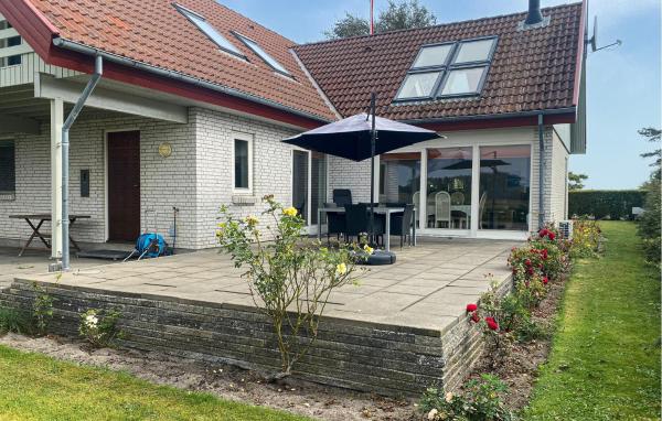 2 Bedroom Amazing Home In Samsø - Denmark