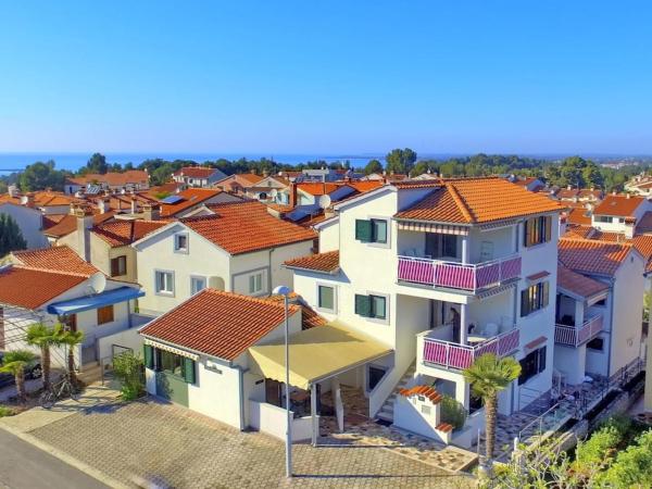 One-bedroom Apartment - Poreč