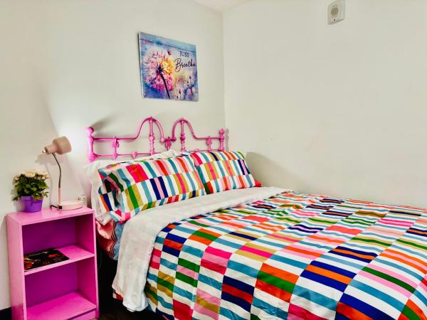 Private Room With Shared Bathroom On The 1st Floor 10 Minutes Walk To University Of Washington - Seattle, WA