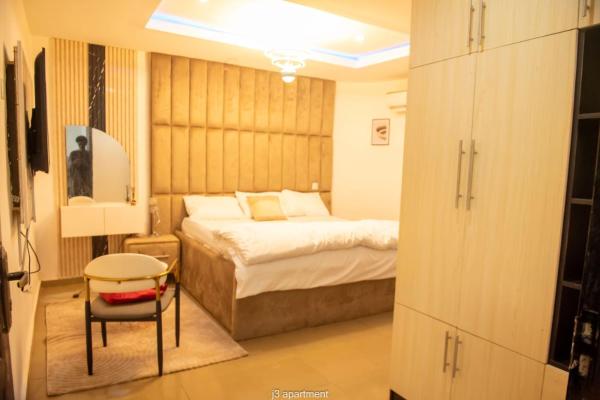 J3s Apartment And Lounge - Benin City
