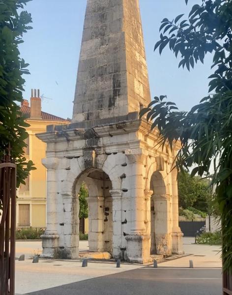 Appartment With Terrace And Jacuzzi Pyramid View - Isère