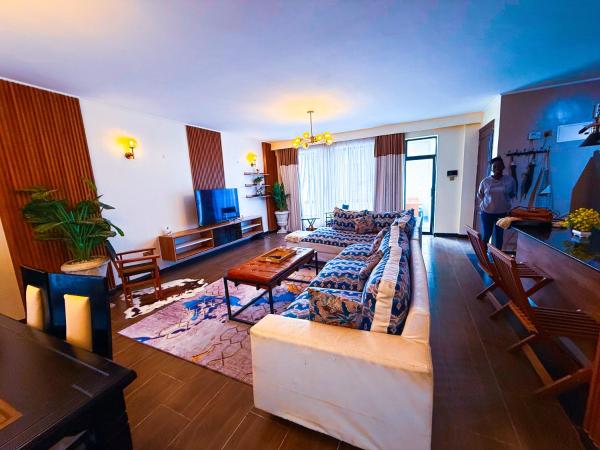 1404 Roseville Family Stays - Heated Rooftop Pool, Kids Play, Garden - Nairobi