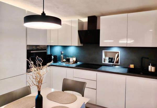 Belvedere & Relax, 1bdr Apt, 1 Sofa Bed, 3 Pp, Sea View, Wi-fi E Ac - Ospedaletti